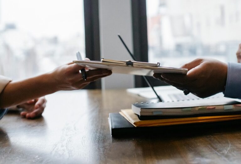 Écrire l’histoire d’une entreprise : 6 étapes clés